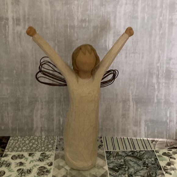 Willow Tree | Accents | Willow Tree Angel Of Courage | Poshmark